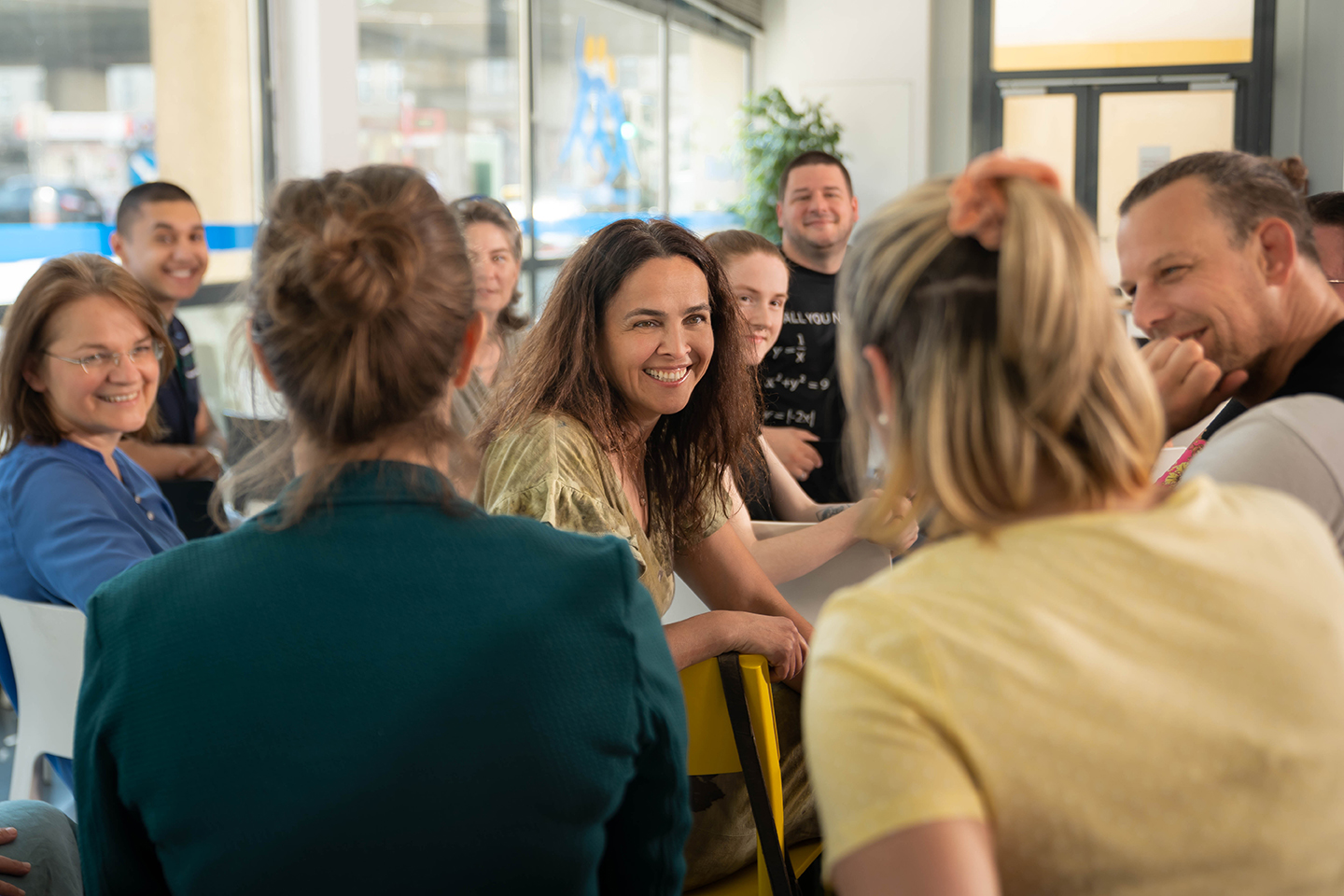 ibis acam - Bildungsangebote und Personalvermittlung